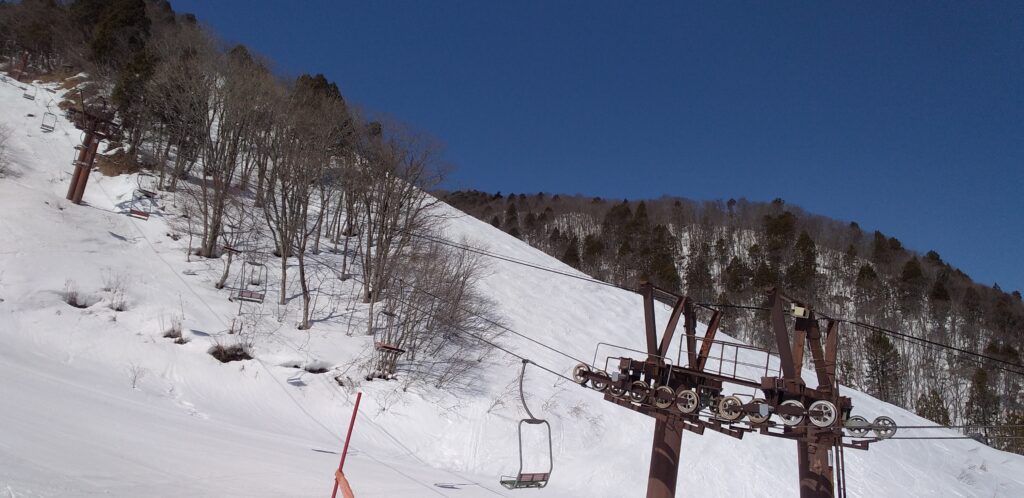 【HAKUBAVALLEY HAKUBA IWATAKE SNOW FIELD 白馬岩岳スノーフィールドへ行ってきました！】白馬岩岳スノー ...